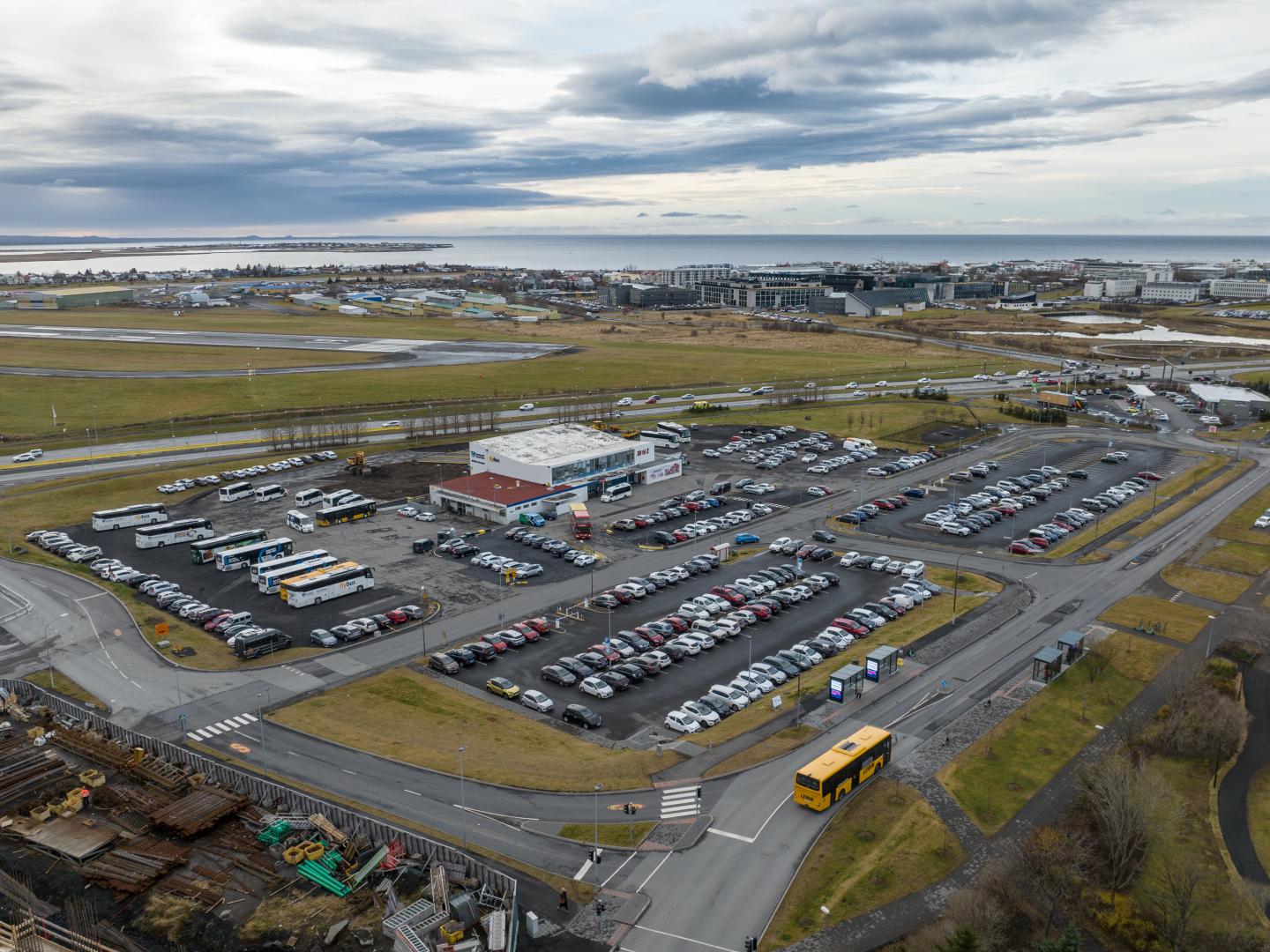 New bus pick-up and drop-off point at Old Hringbraut | Reykjavik